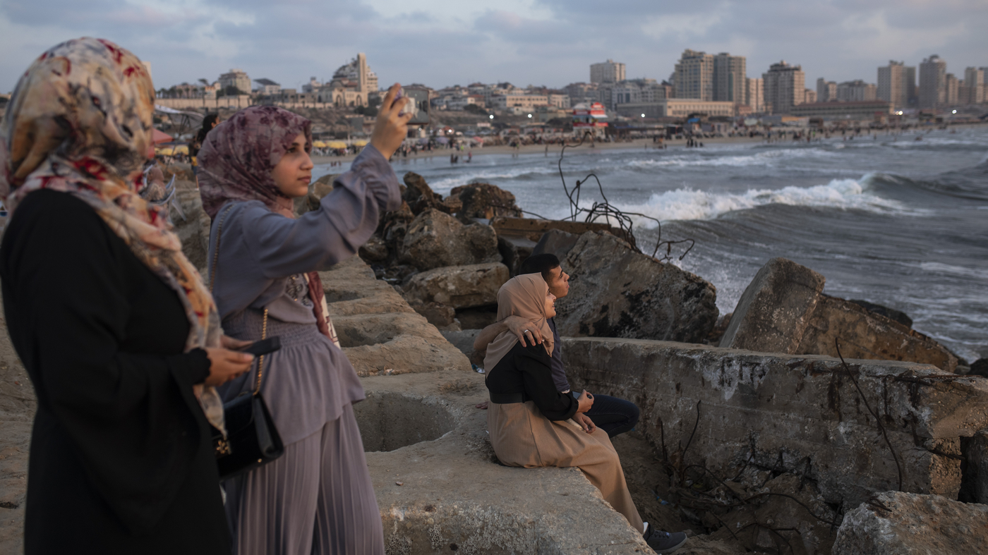 Palestinians grow frustrated with militants in Gaza, and a rift could ...