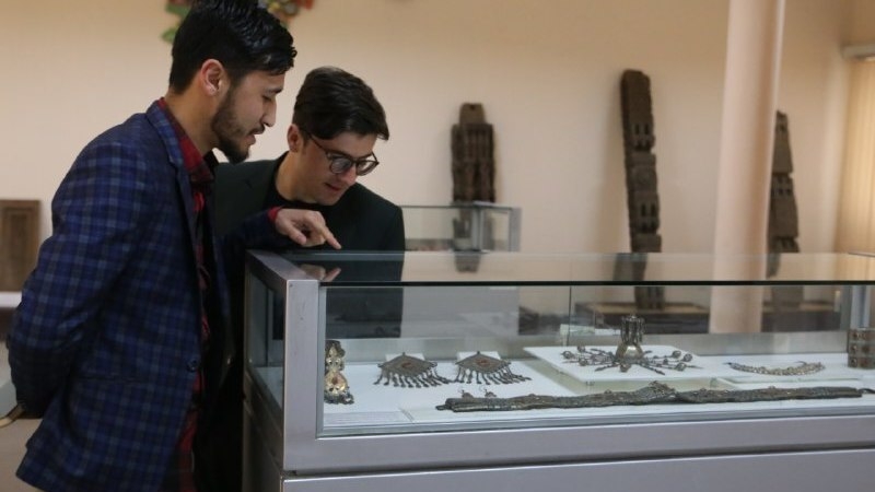 The Taliban now guard Afghanistan's National Museum, where they once ...