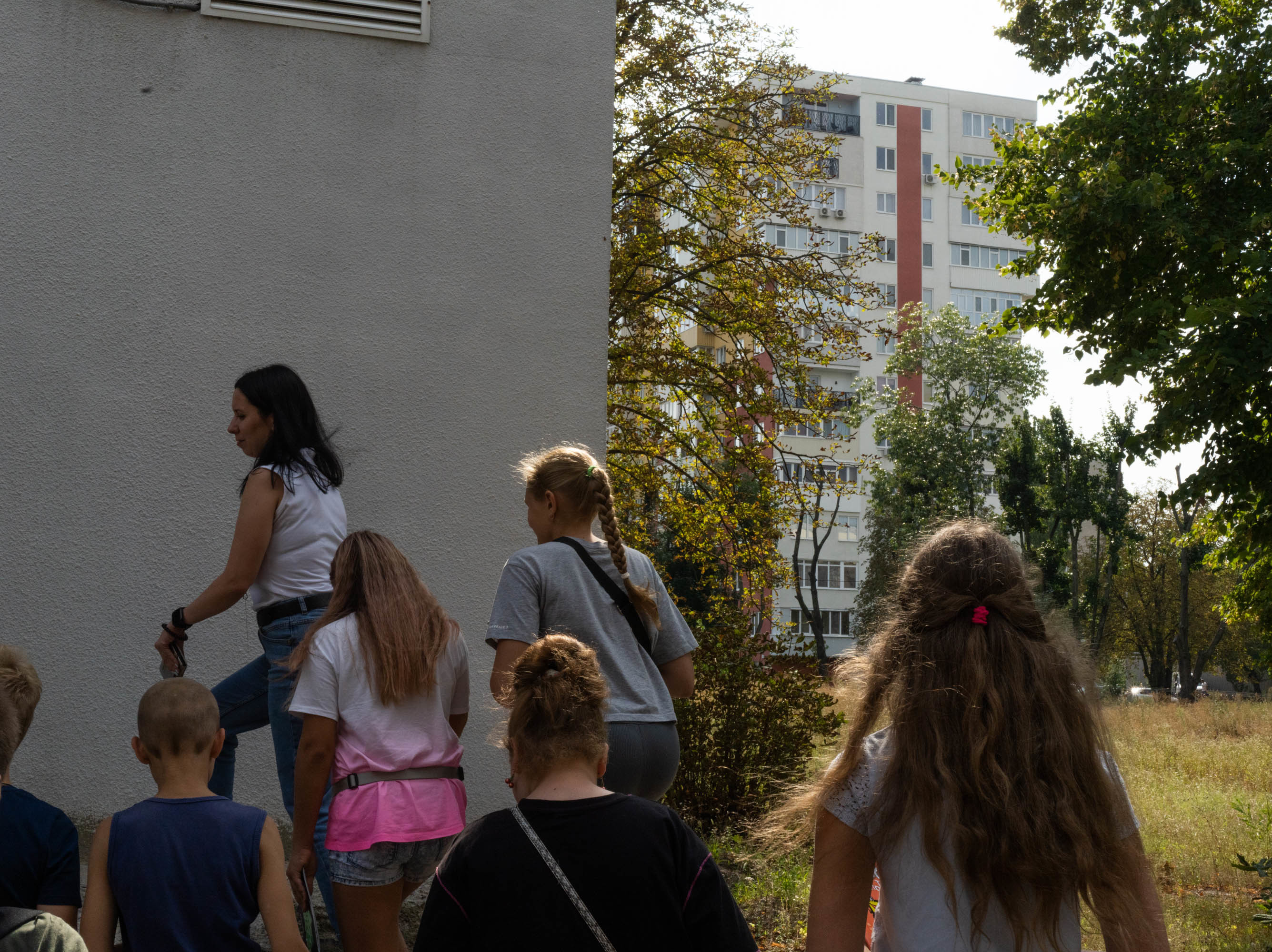 Traumatized and displaced but determined, kids in Ukraine head back to ...