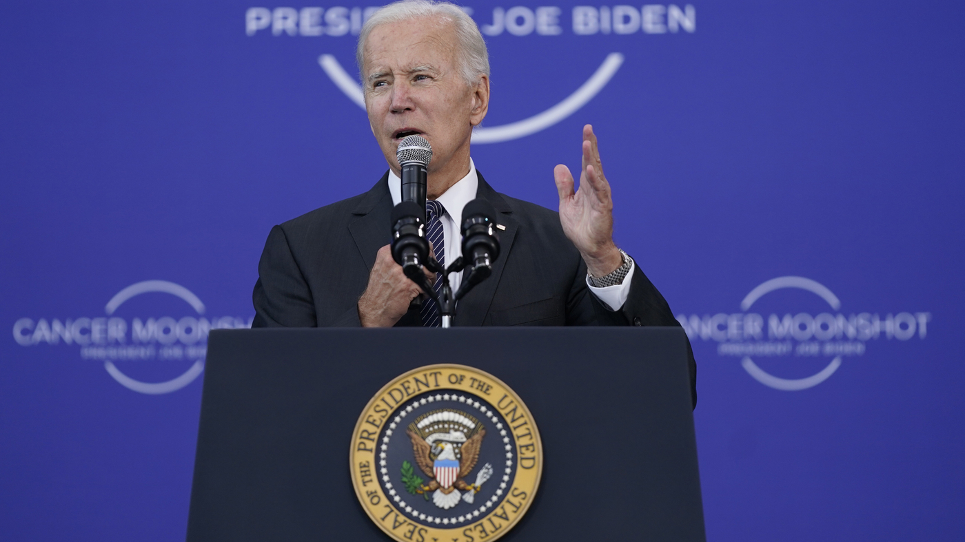 Biden reignites cancer moonshot on anniversary of Kennedy's 1962 moon ...