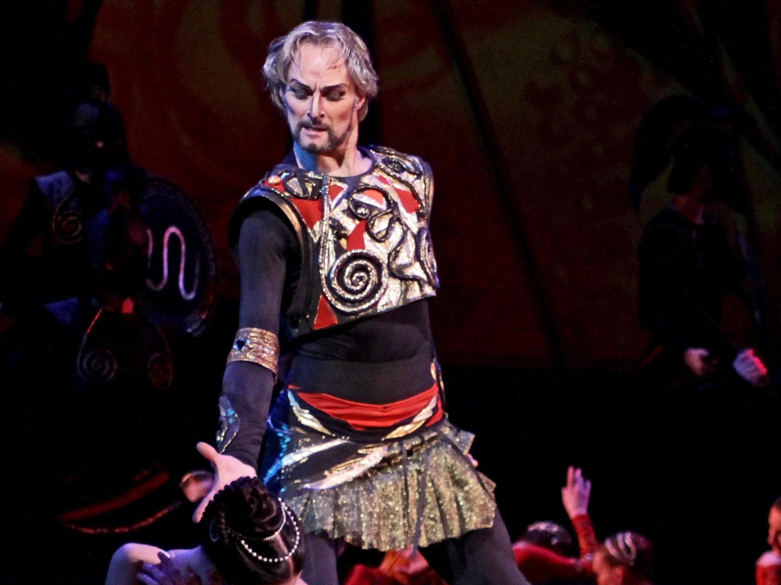 Ukrainian ballet dancer Oleksandr Shapoval is killed on the battlefield ...