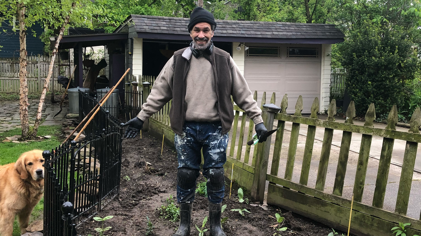 Longtime NPR editor Ken Barcus has died at age 67 : NPR