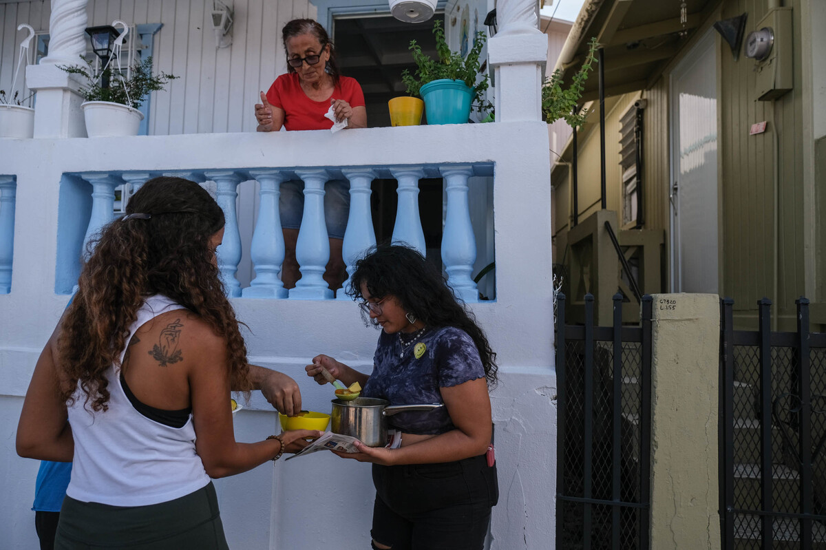 As hurricanes put Puerto Rico's government to the test, neighbors keep ...
