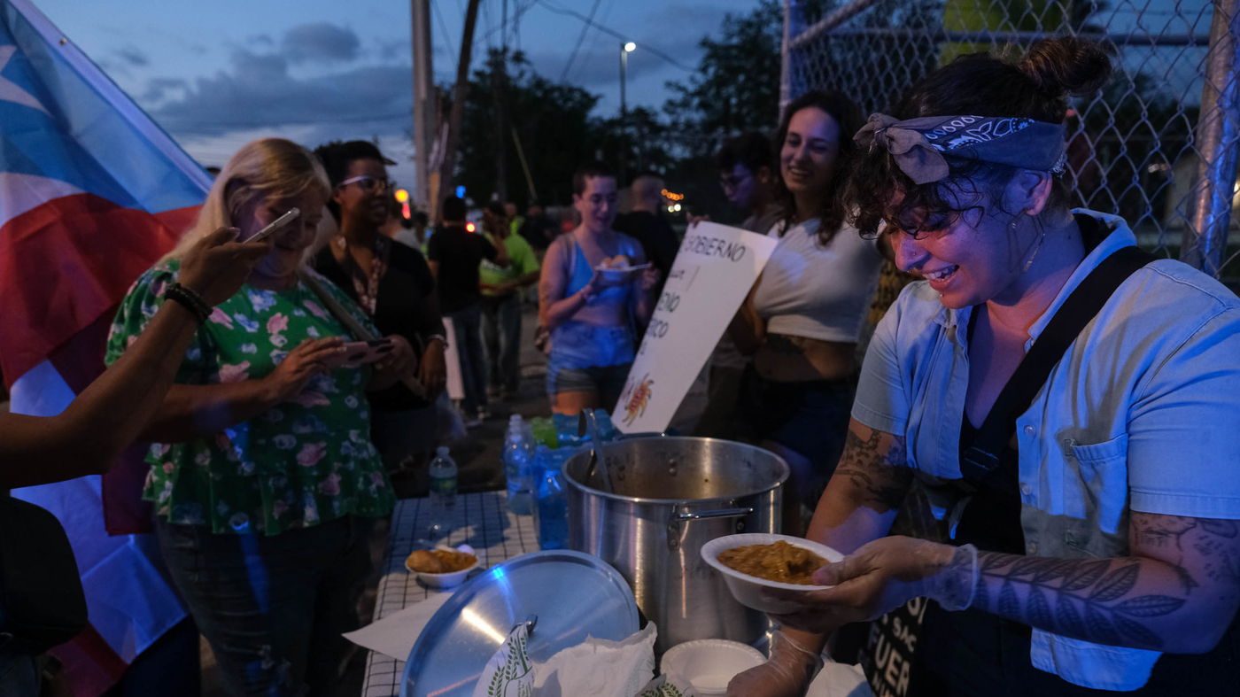 As hurricanes put Puerto Rico's government to the test, neighbors keep ...