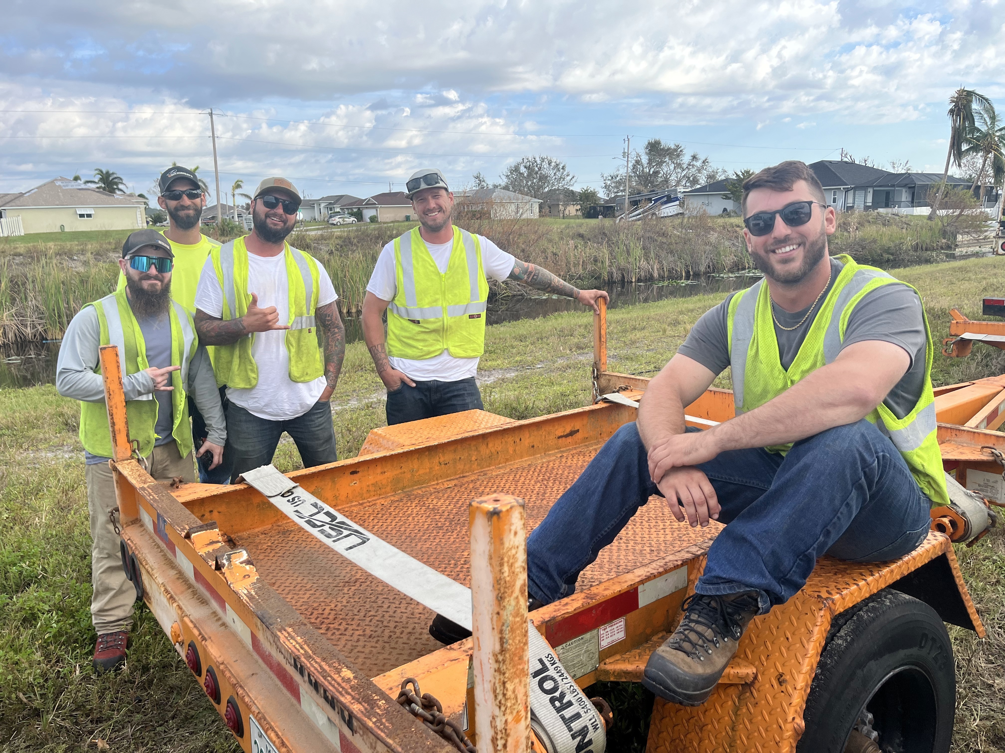 An 'army' of line crews is reconnecting the power in Southwest Florida ...