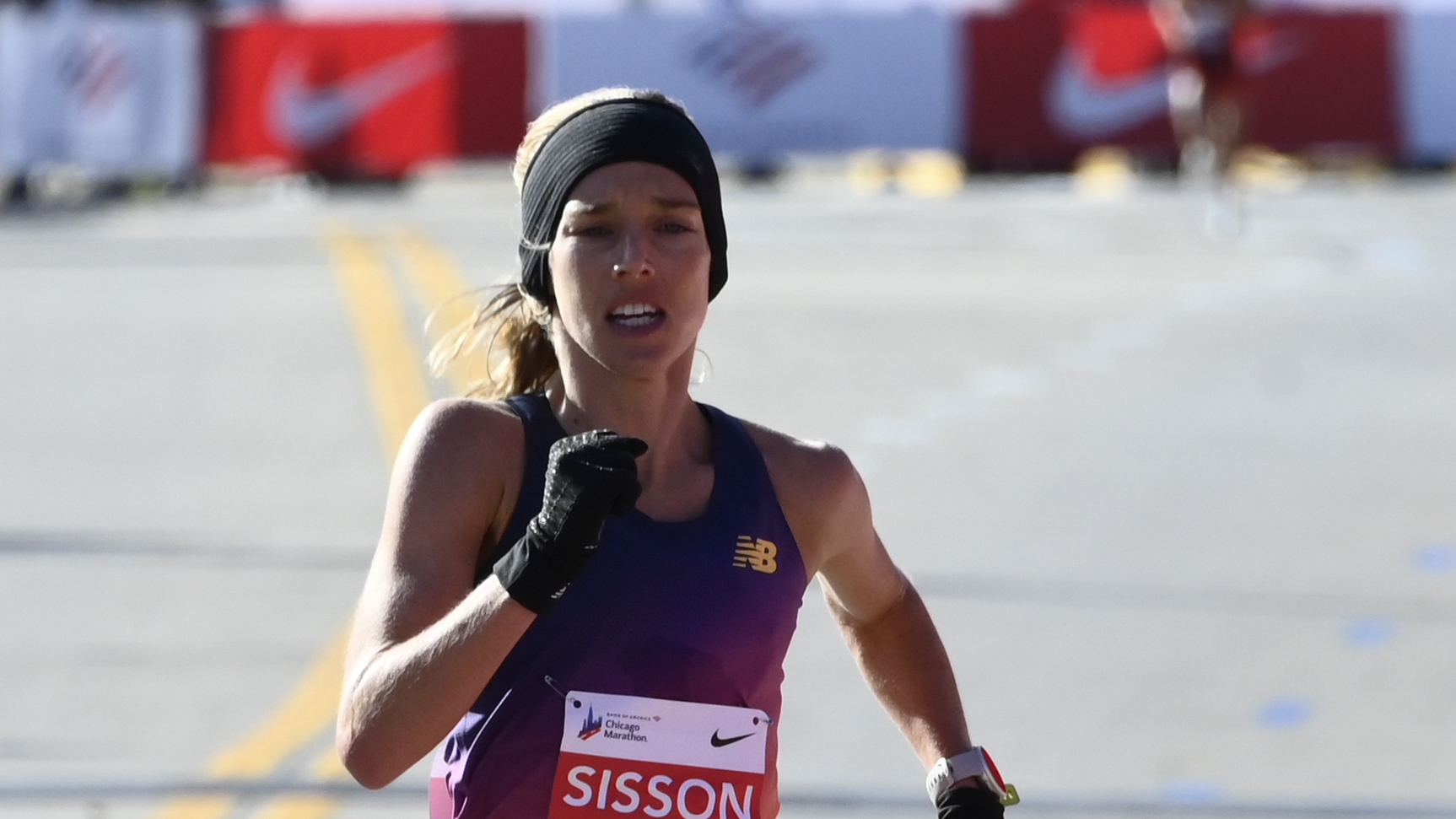 Emily Sisson sets a record for American women at the Chicago Marathon | NPR