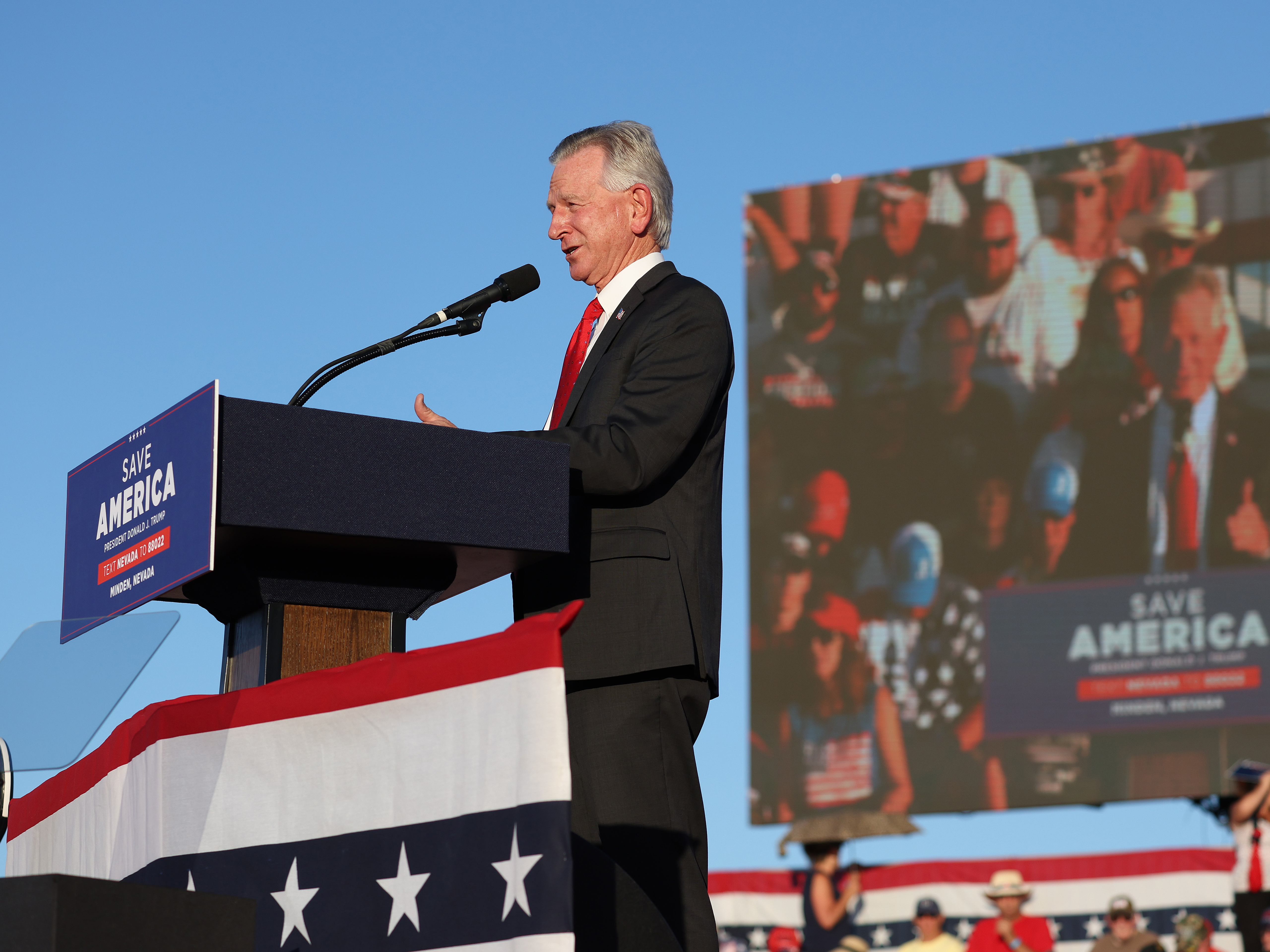 Alabama Sen. Tuberville equates descendants of enslaved people to ...