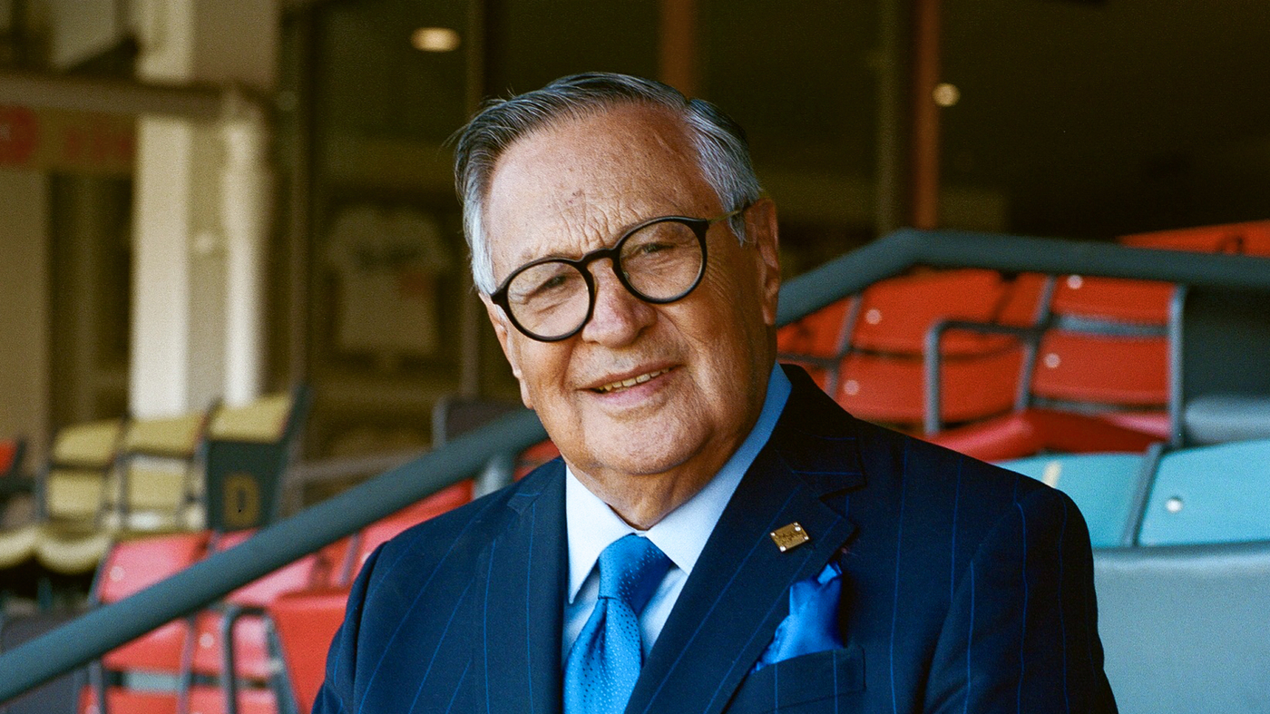 From Ecuador to Dodgers royalty, Jaime Jarrín helped bring baseball to ...
