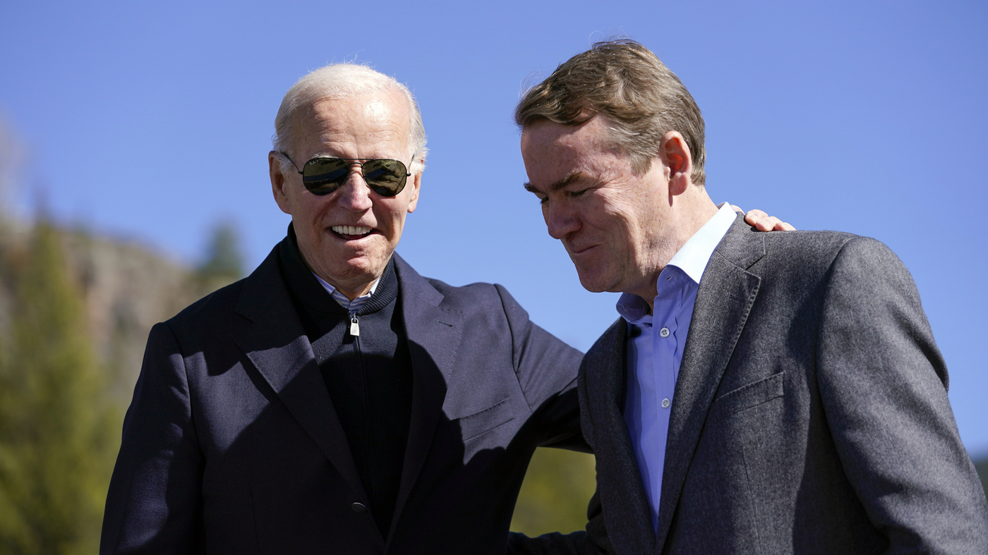 How Biden is picking his midterm campaign trail spots : NPR