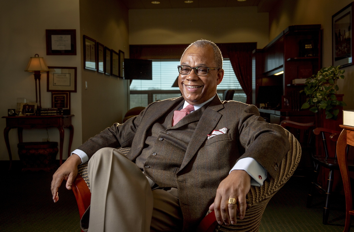 Rev. Calvin Butts III dies leaving a legacy of prayer and political ...