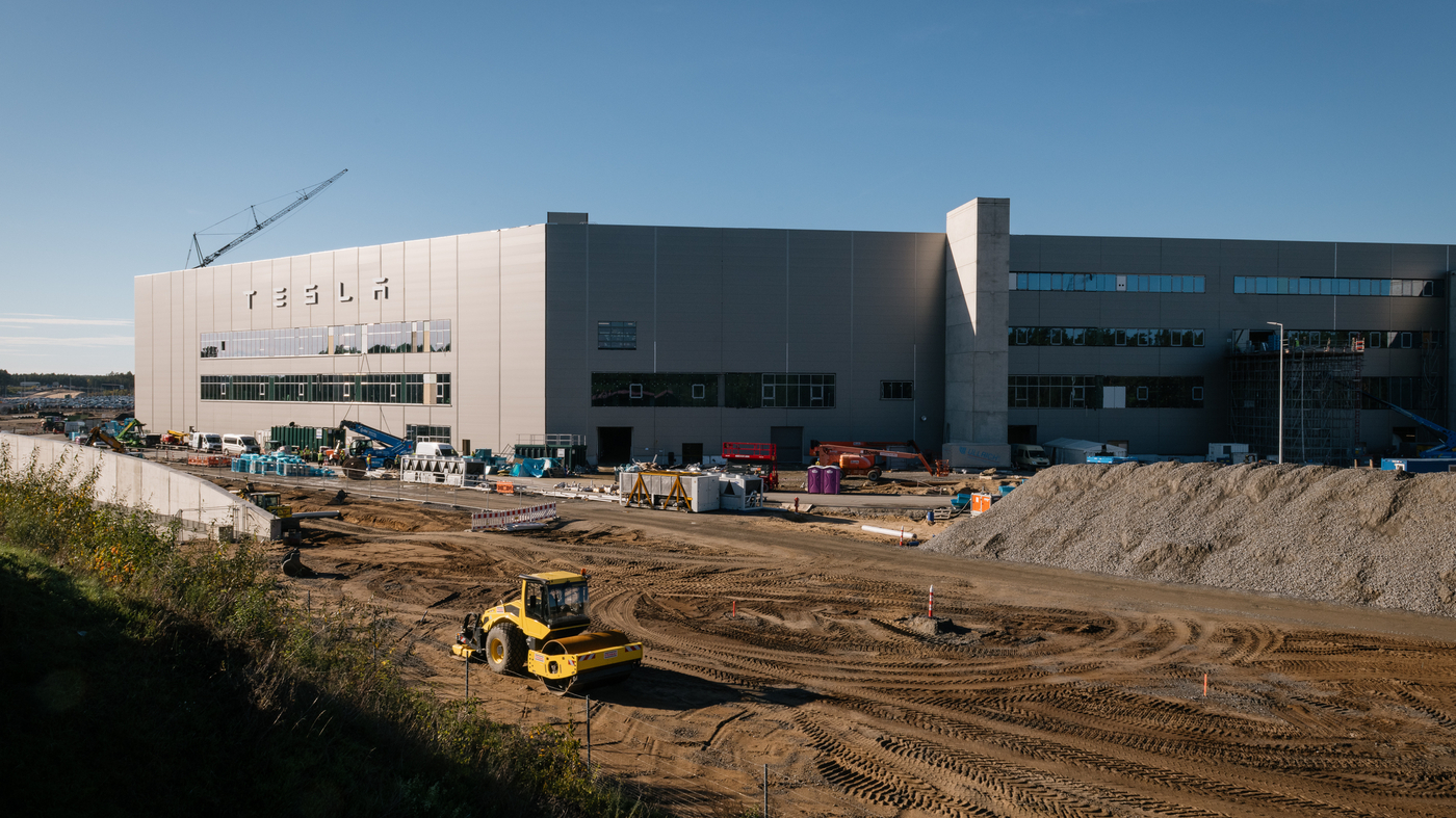 Drought stands in way of expanding Tesla's first European factory : NPR