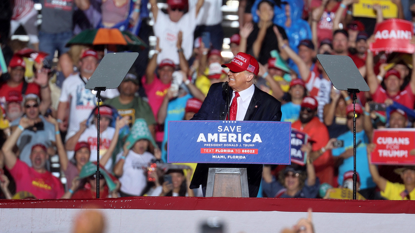 Meet first-time voters supporting Republicans on Election Day 2022 : NPR