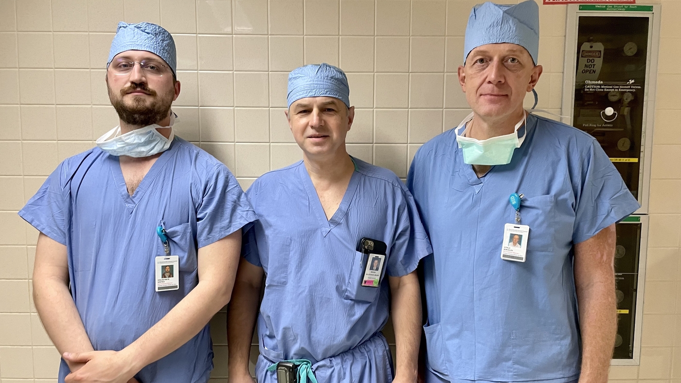 Ukrainian doctors train in the U.S. on how to perform heart and lung ...