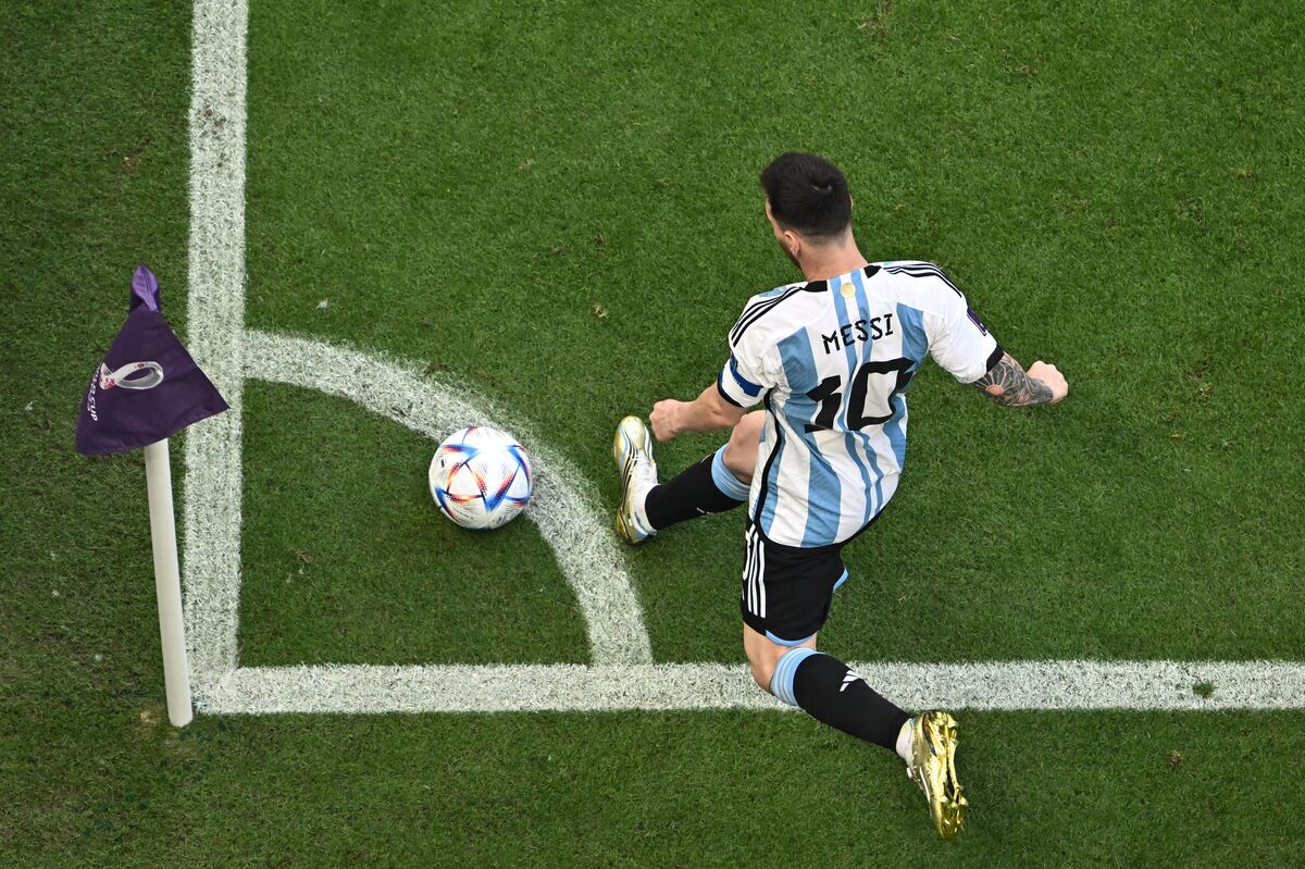 La Última Copa: El sueño del pibe : Throughline : NPR