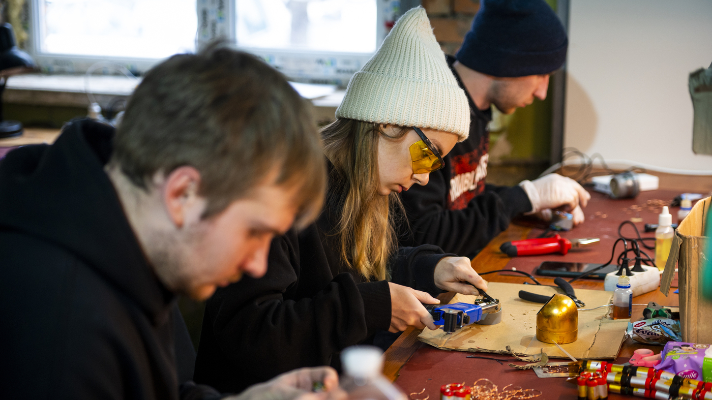 In Kyiv, daily life goes on during Ukraine's 2nd winter of war : The ...