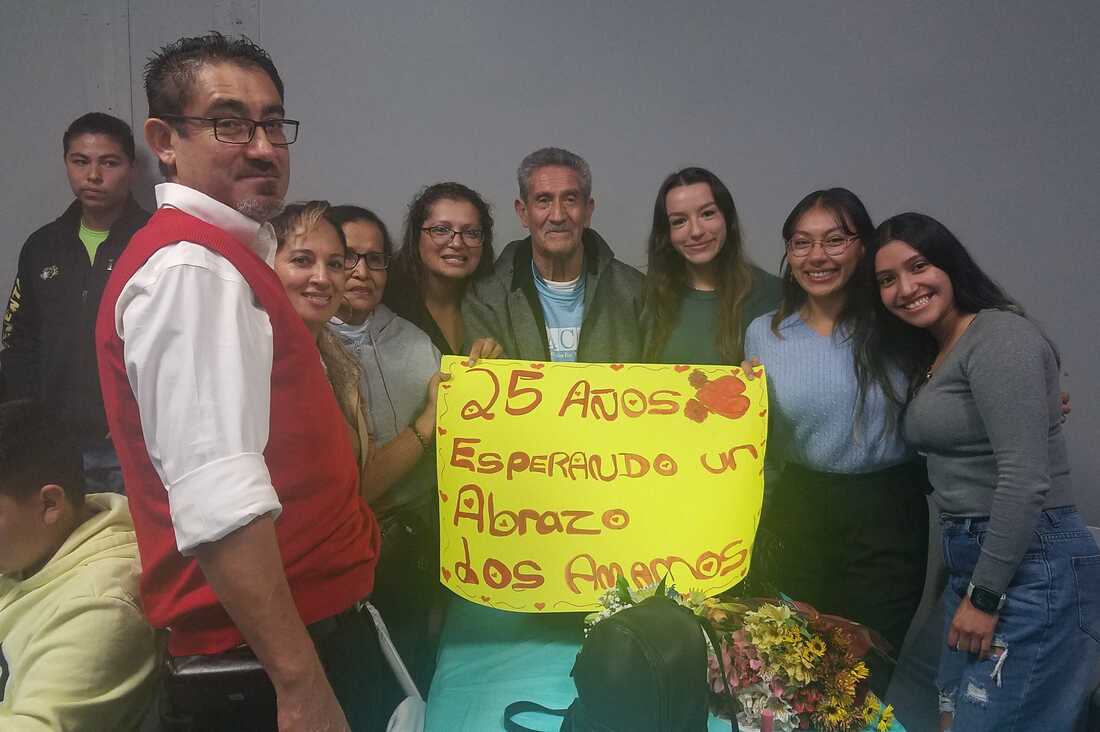 Advocacy group helps Mexican families in Alabama reunite after decades ...