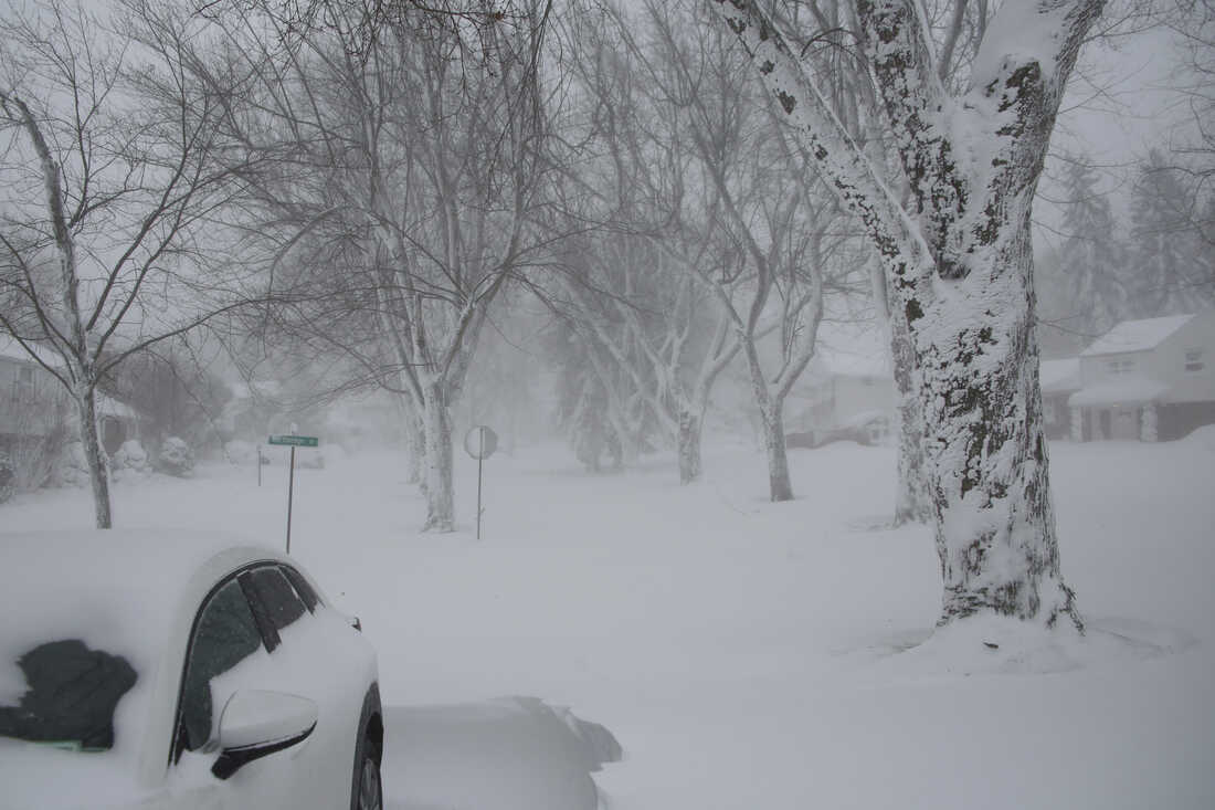 Millions in the U.S. are hunkering down from a freezing and deadly ...