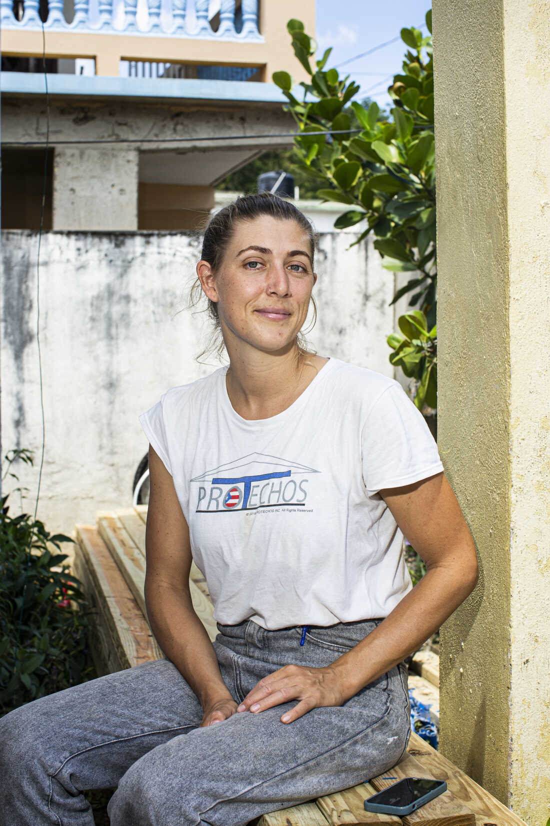 A nonprofit is training people to repair storm-damaged roofs in Puerto ...