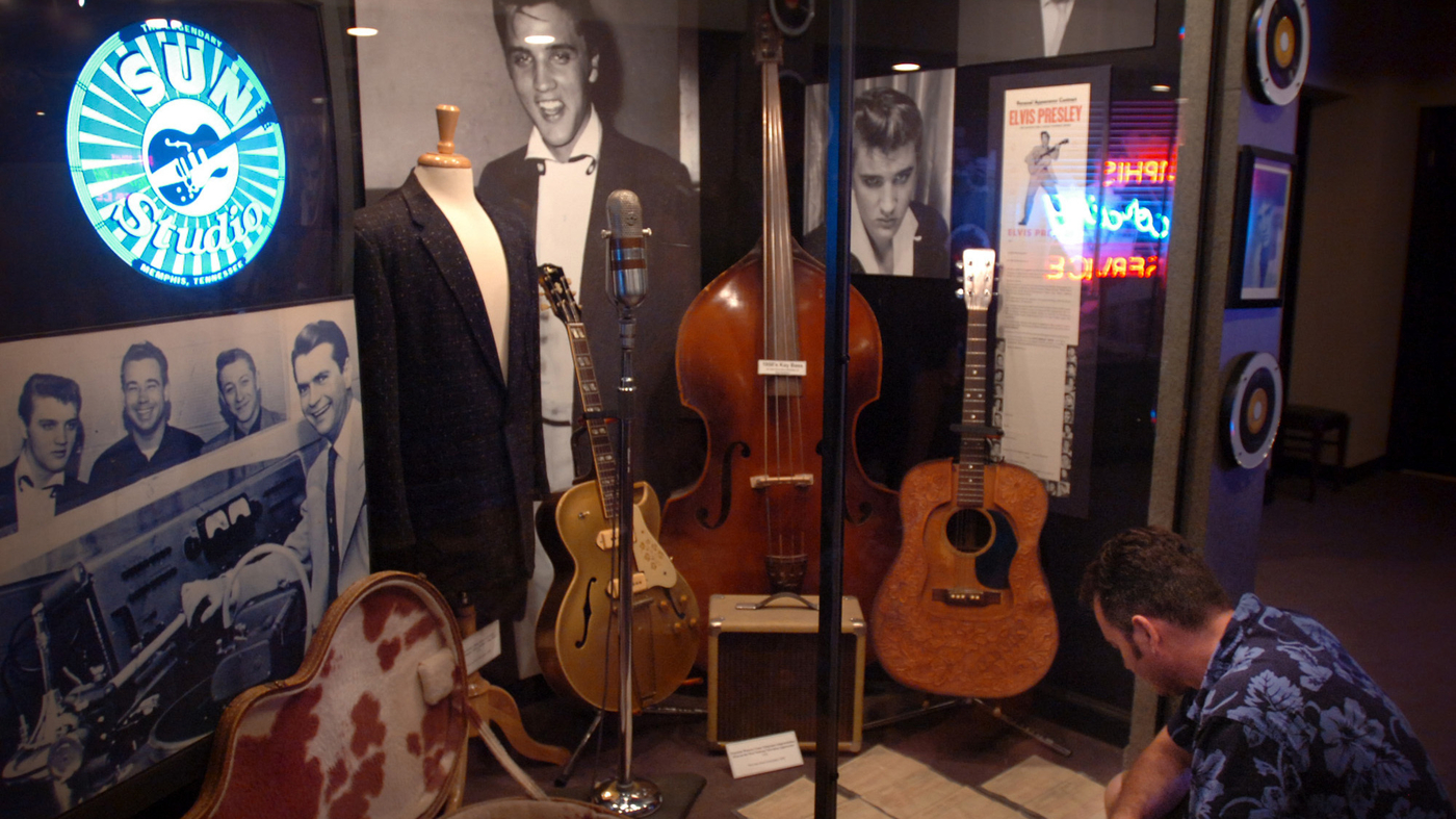 Sam Phillips, producer who launched Elvis, Johnny Cash and others ...