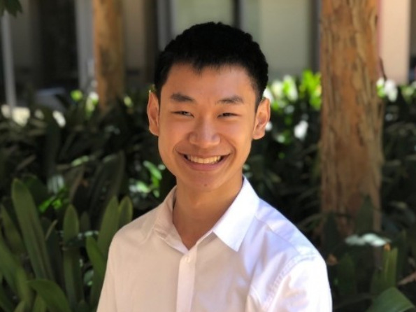 A college student created an app that can tell whether AI wrote an ...