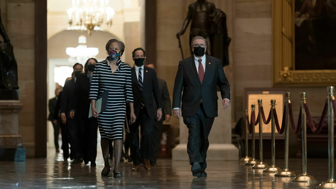 House Clerk Cheryl Johnson oversees the speaker vote : NPR