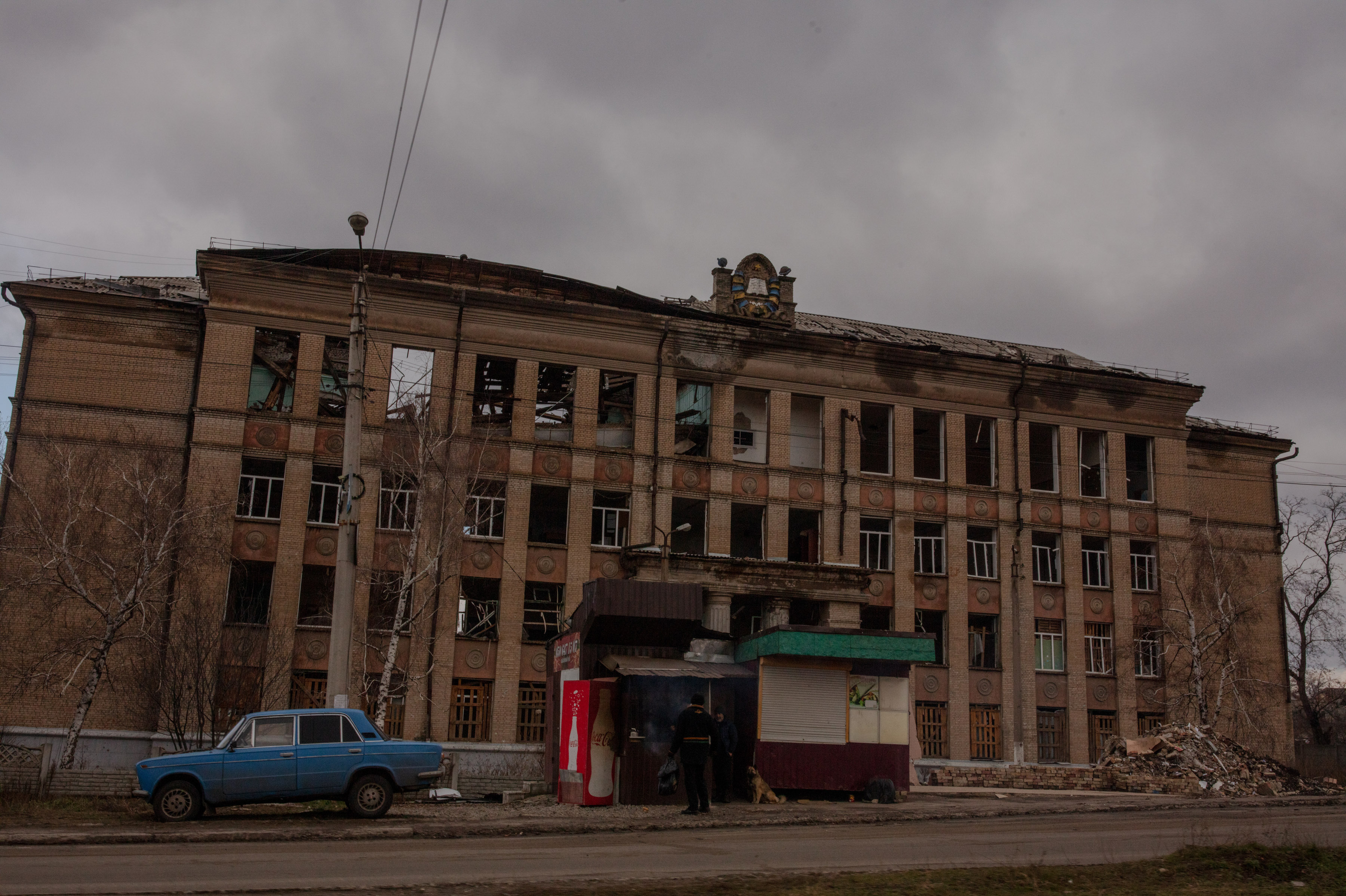 Meet the volunteers bringing relief to the residents of embattled ...