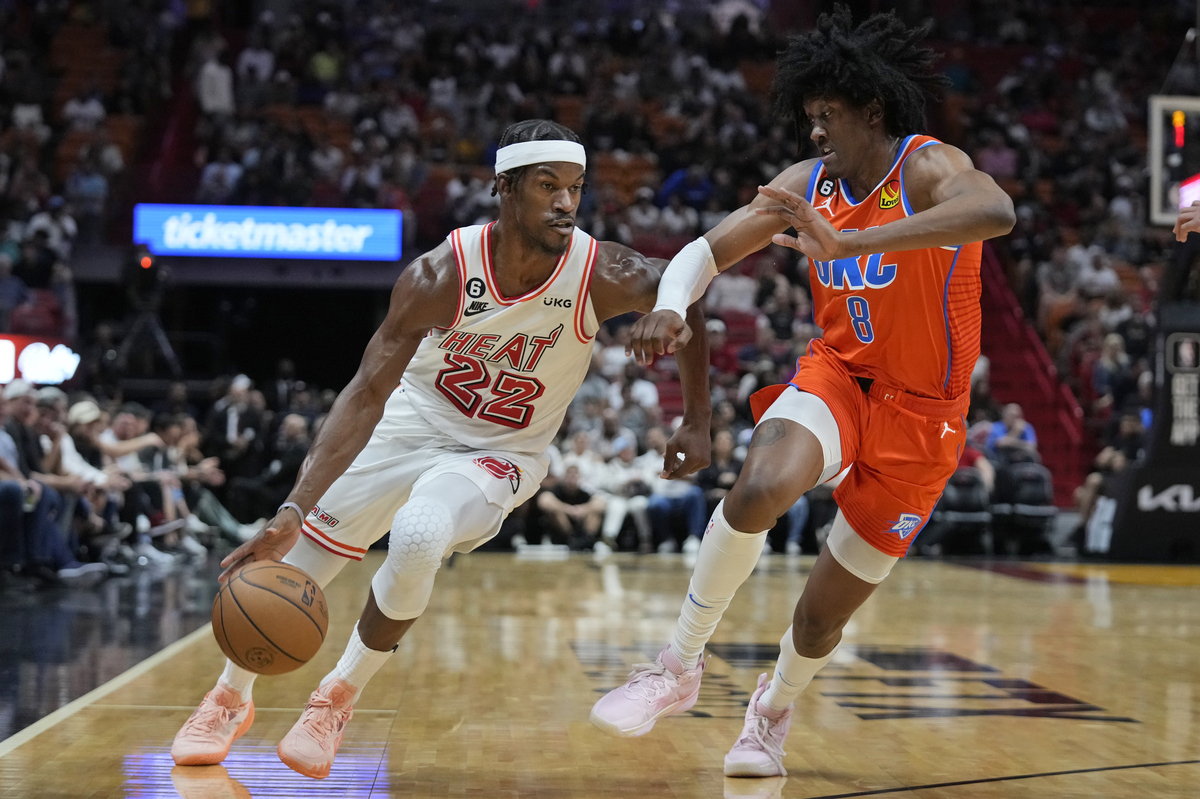 Miami Heat break NBA free throw record, with 40 in a row : NPR