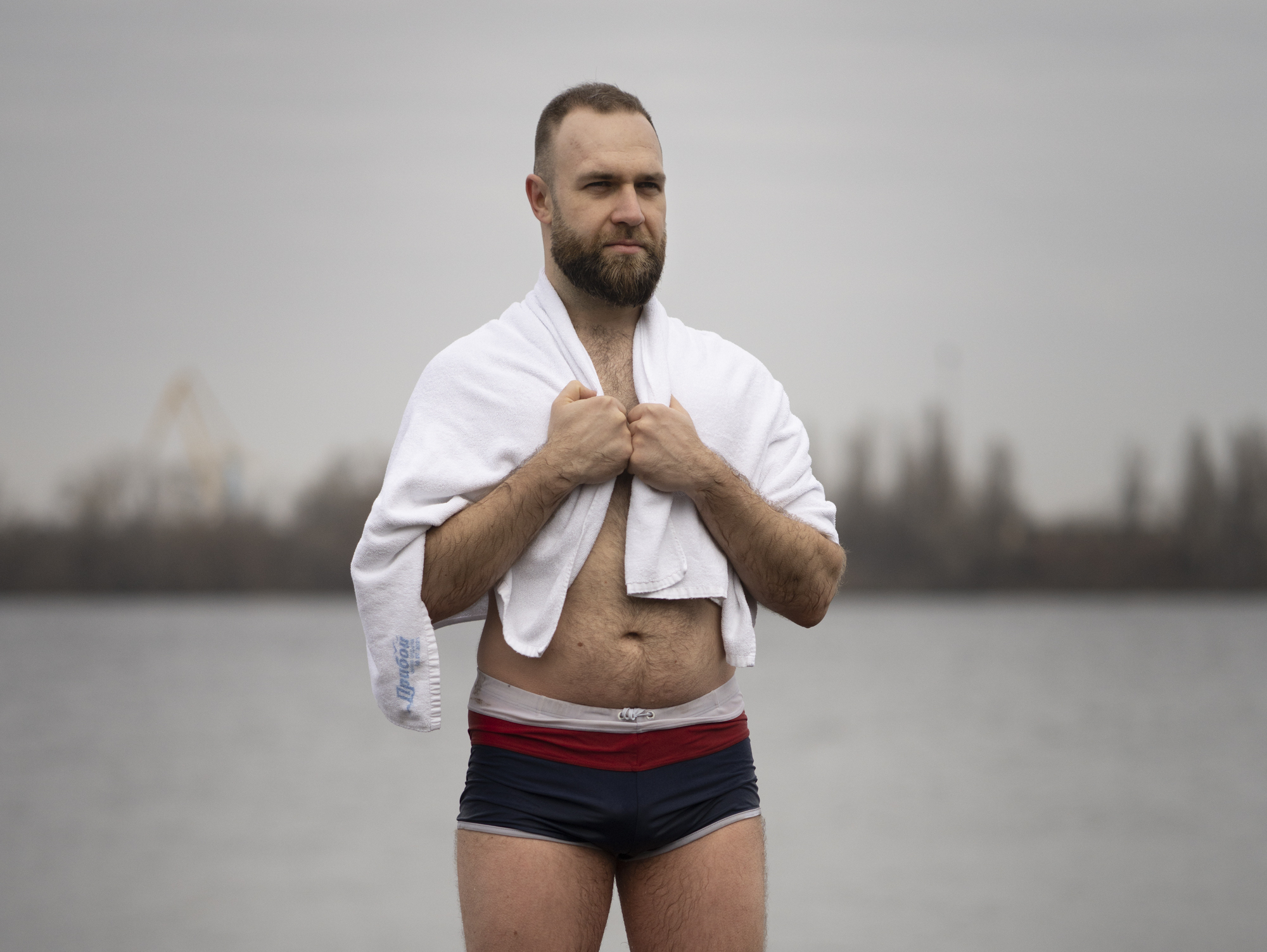 A tradition of plunging in an icy river persists in Ukraine, despite the war | NCPR News