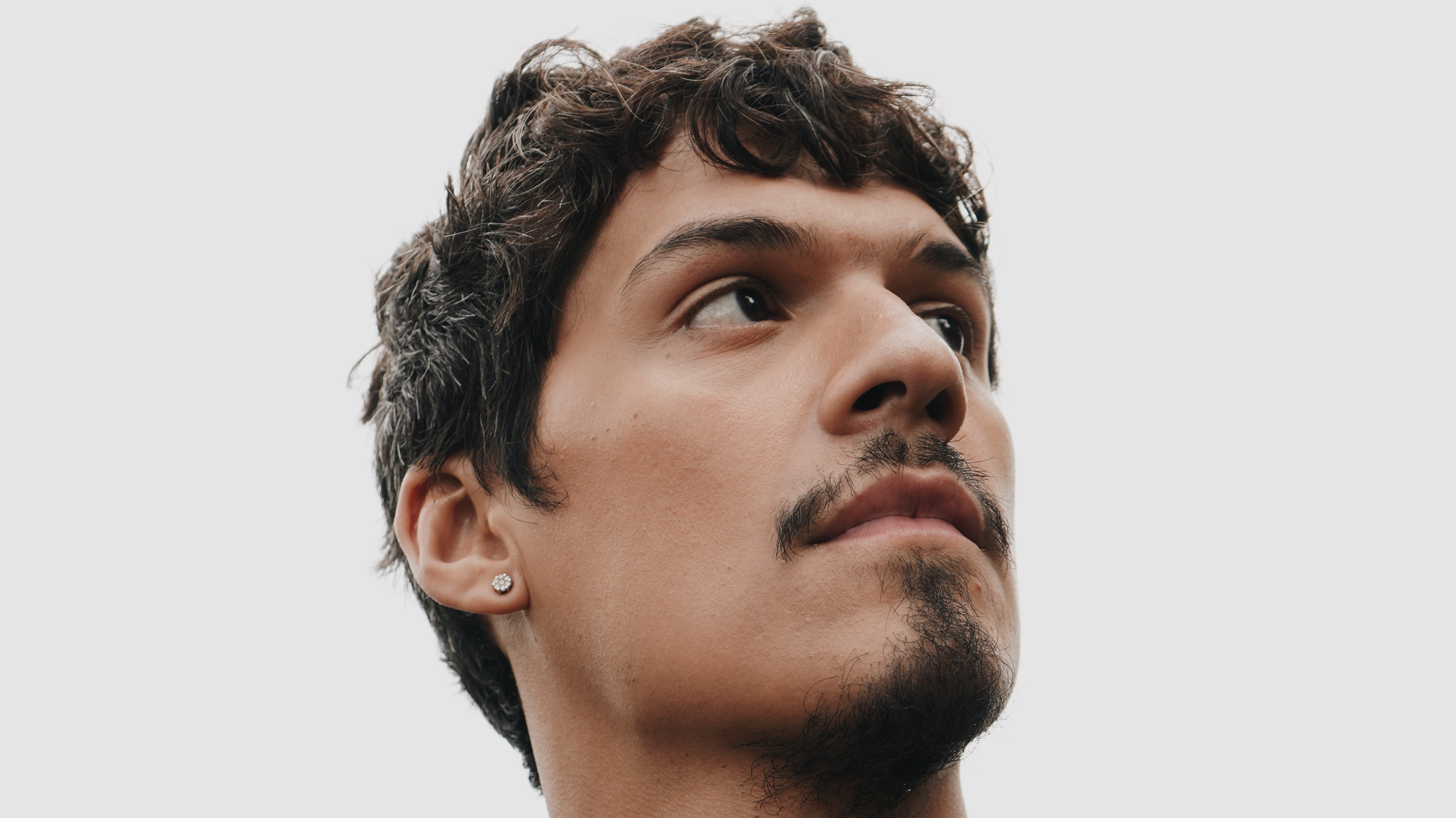 Omar Apollo taught himself how to sing from YouTube. Now he's up for a ...