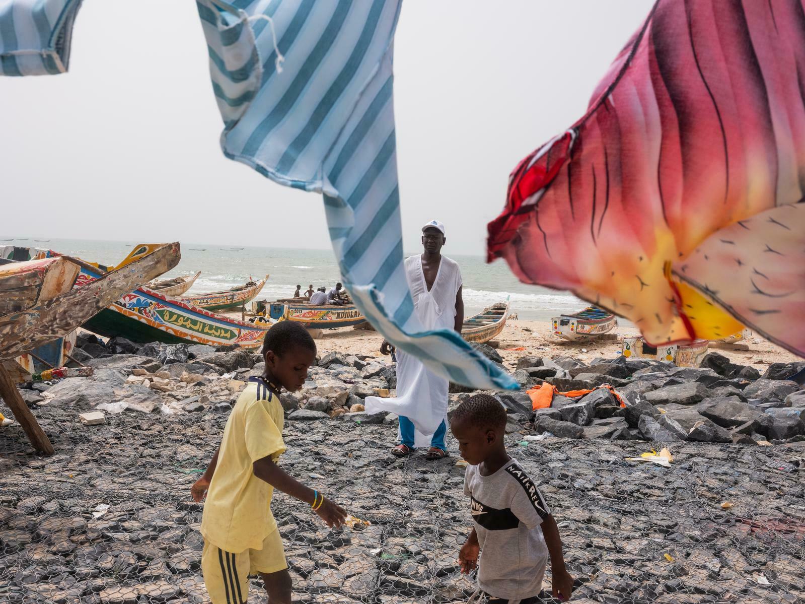 When the seas rise in Senegal, so do the fortunes of far-right parties ...