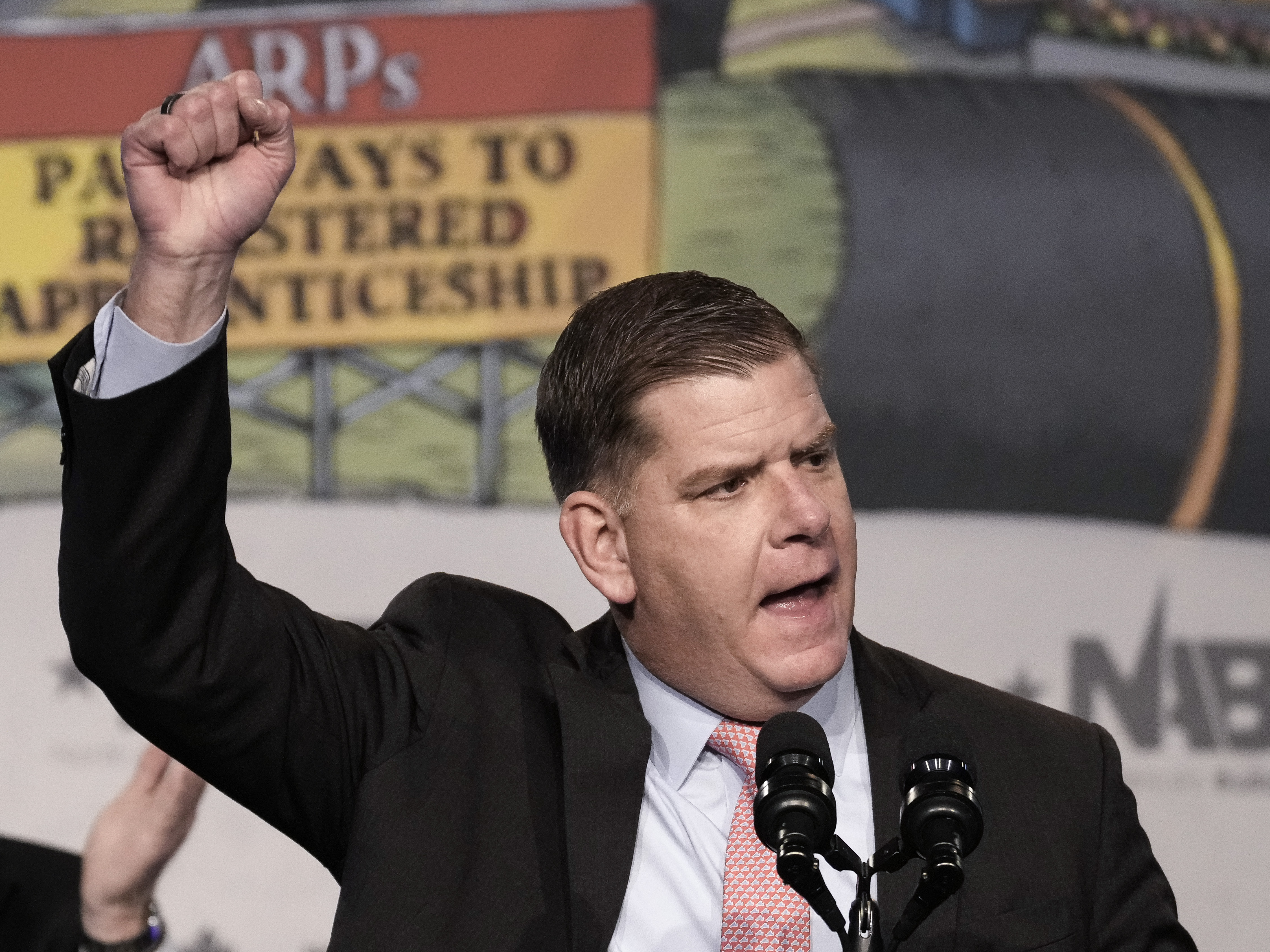 Labor Secretary Marty Walsh leaves Biden administration to lead NHL ...
