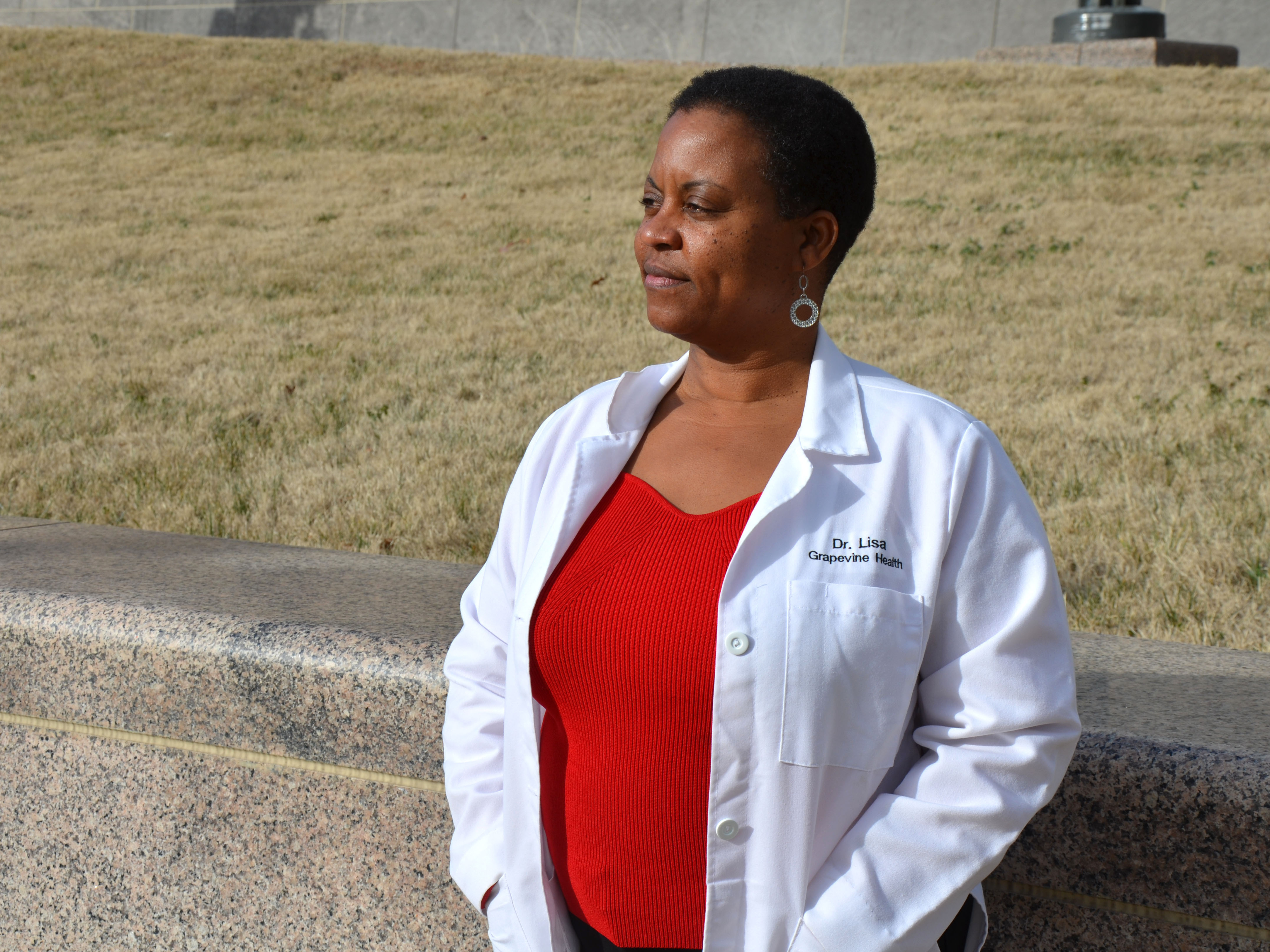 'Dr. Lisa on the Street' busts health myths and empowers patients ...