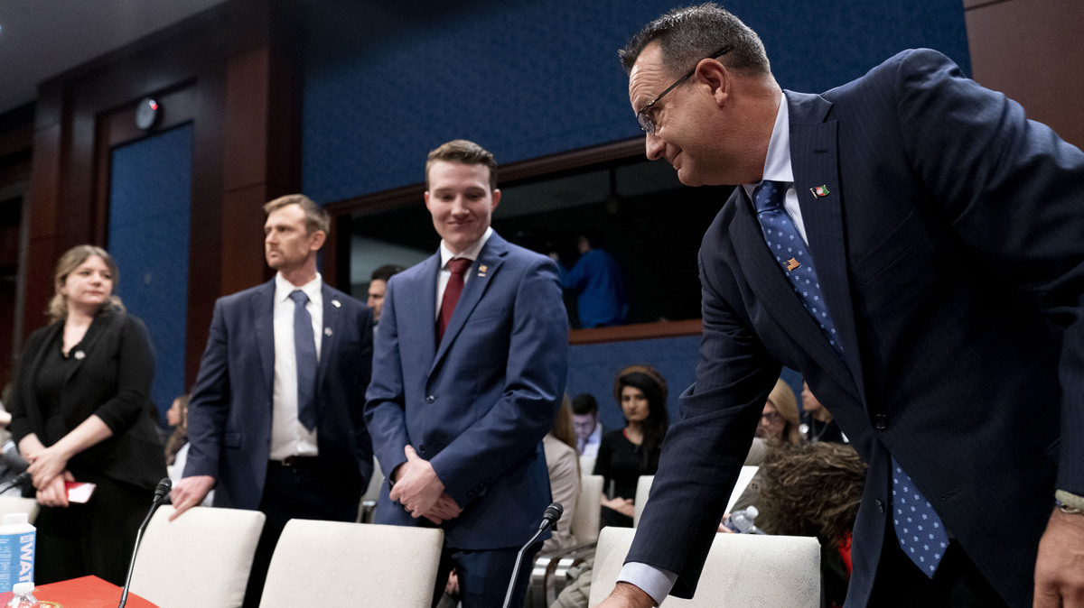 Marine gives searing testimony on the chaotic U.S. withdrawal from ...