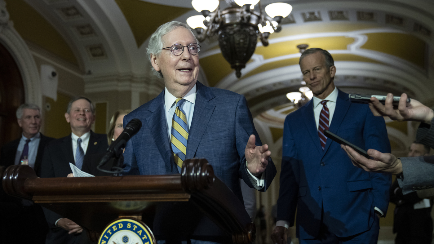 Ron DeSantis and Donald Trump oppose aid for Ukraine, a sign of a GOP ...