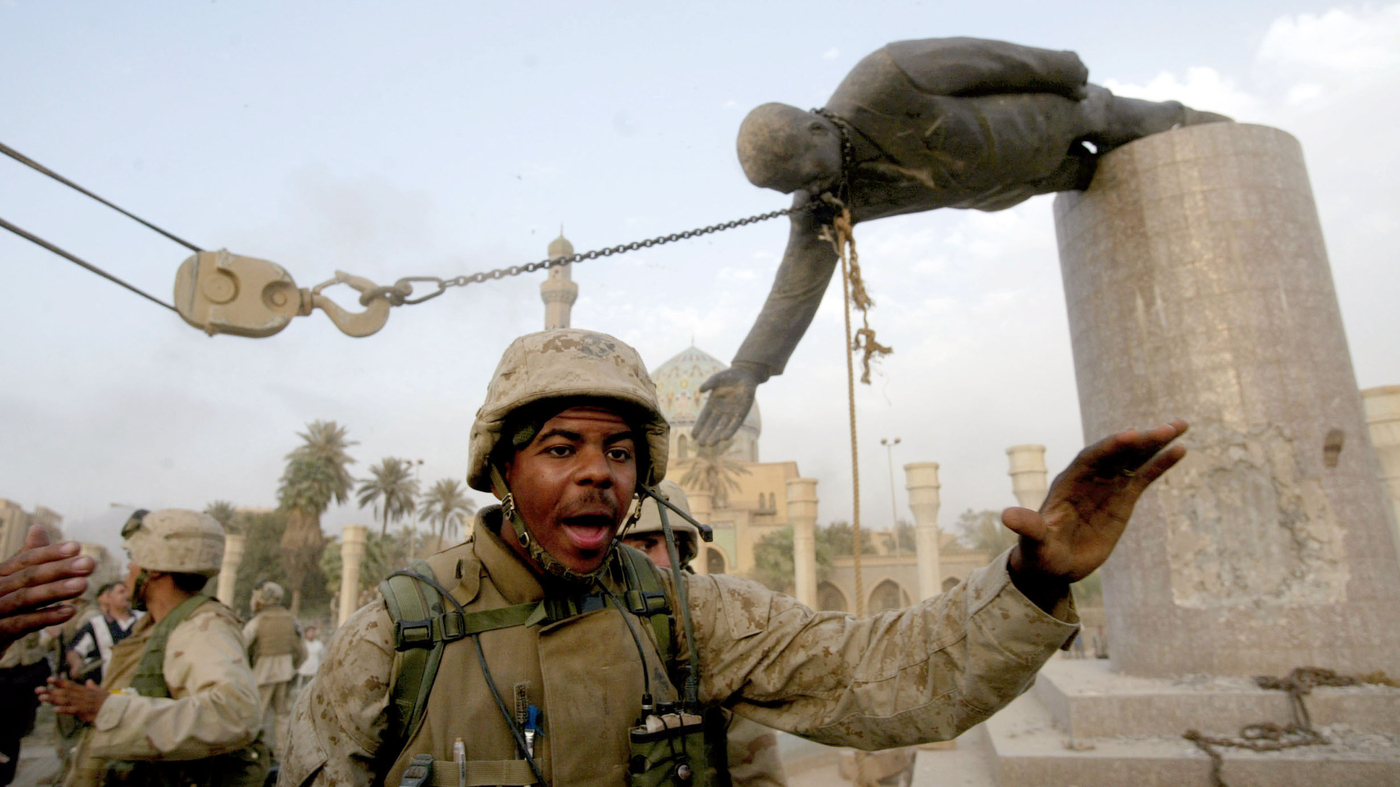 Photographs of the Iraq War 20 years later : The Picture Show : NPR