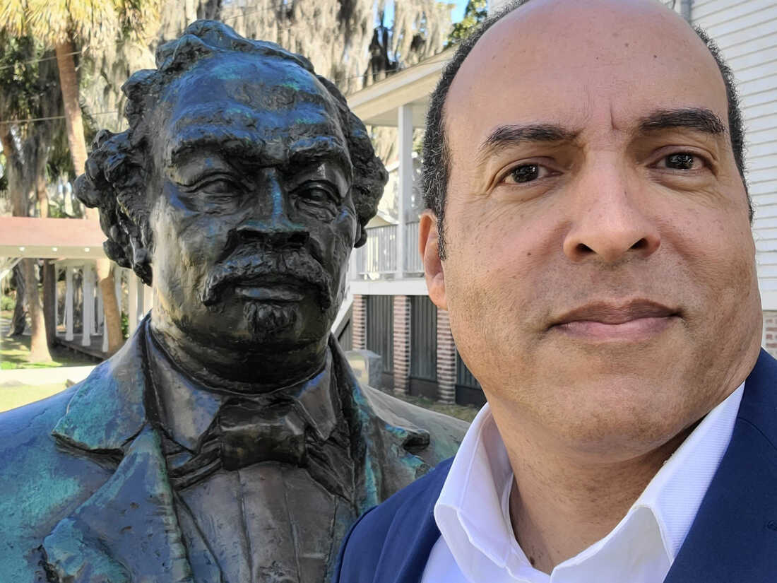 A Navy ship named for a Confederate victory now honors a Black Union ...