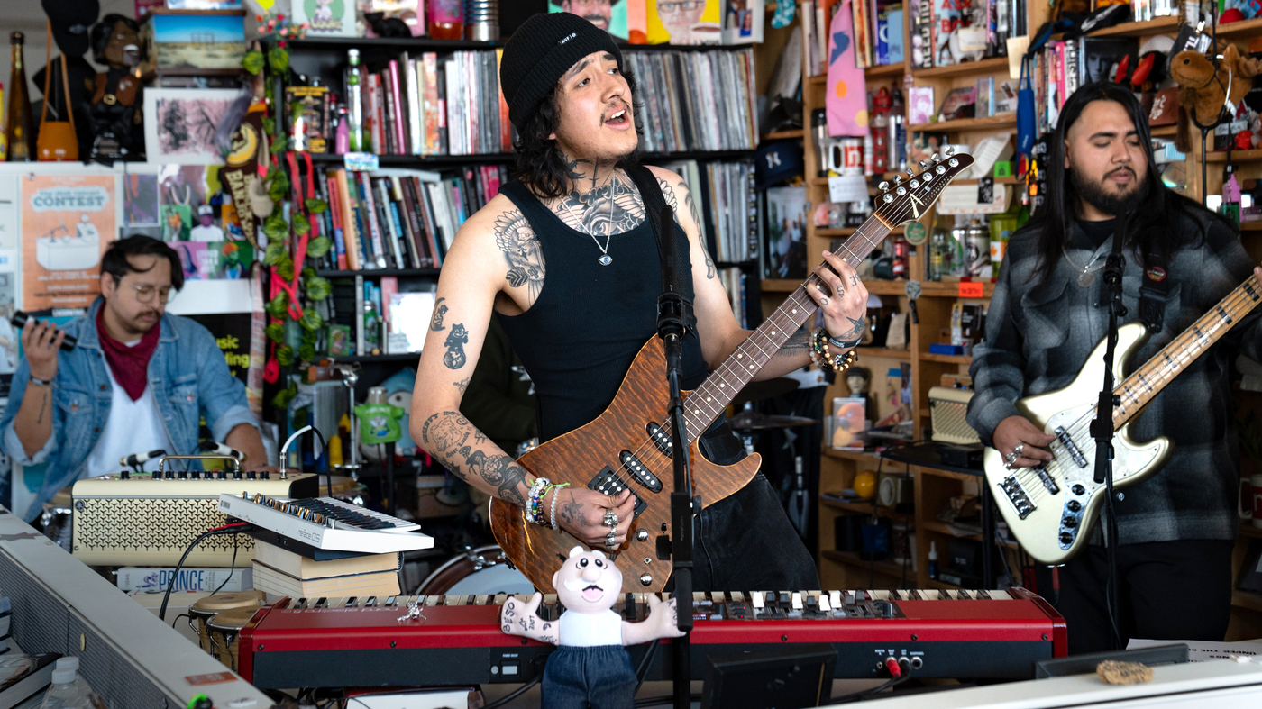 Cuco: Tiny Desk Concert : NPR
