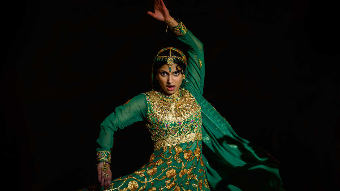 'Polite Society' kicks butt in the name of sisterhood : Pop Culture ...