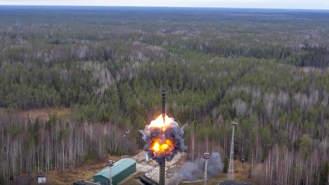 Biden is going to Hiroshima at a time when nuclear tensions are on the ...