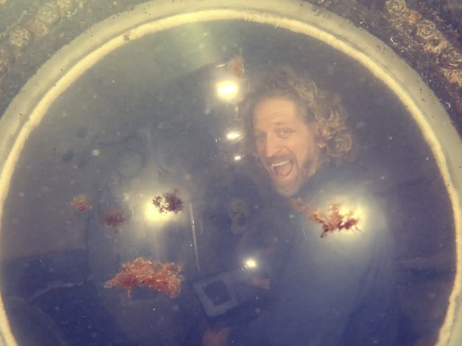 76 days and counting underwater, Florida professor breaks world record ...