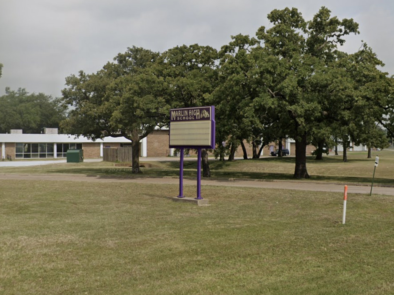 The Texas high school that delayed graduation says 100% of seniors are ...