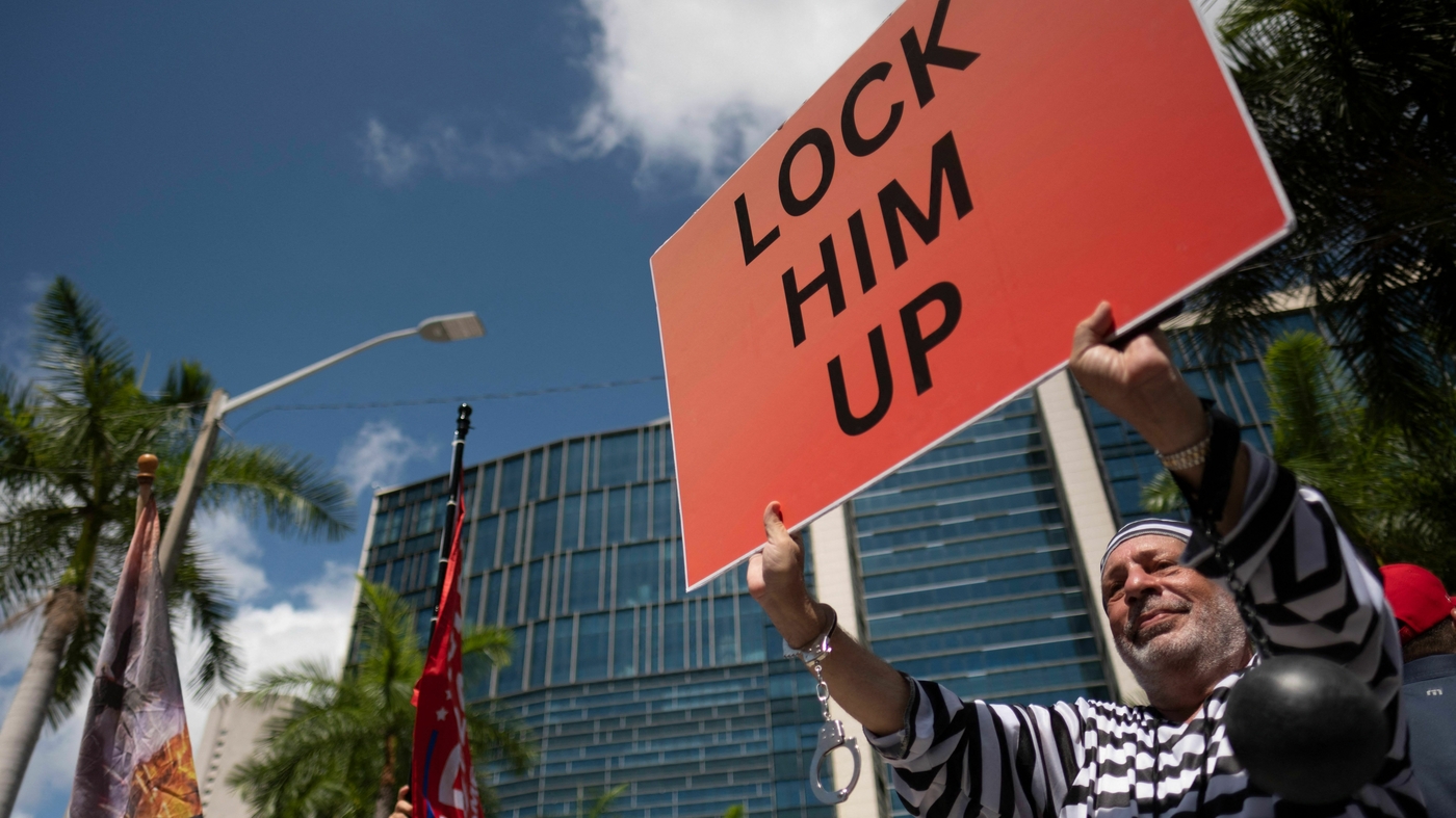 Photos: Donald Trump's federal arraignment : The Picture Show : NPR