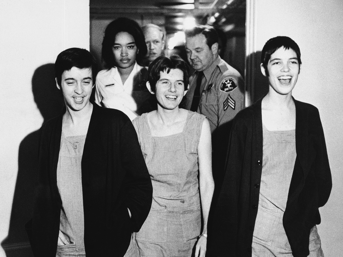 Leslie Van Houten, Manson Family member, freed after parole was ...