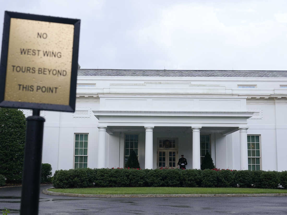 The Secret Service can't figure out who left cocaine in the West Wing : NPR