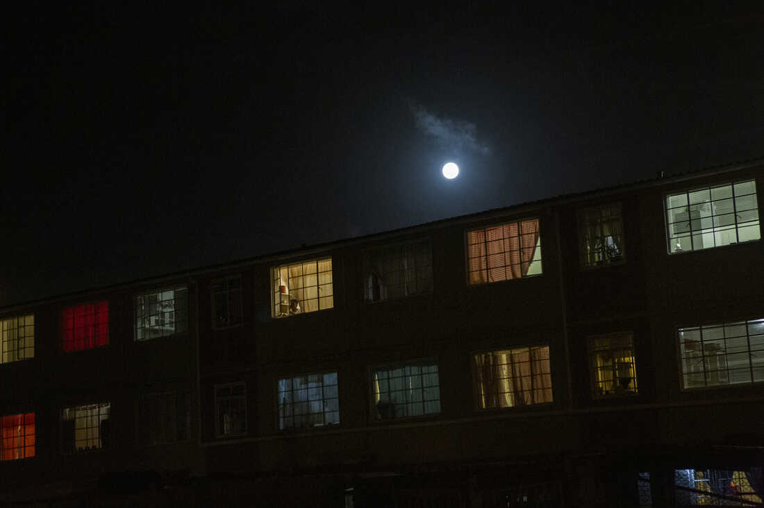 'Love from Manenberg' shows life in a community plagued by gang ...