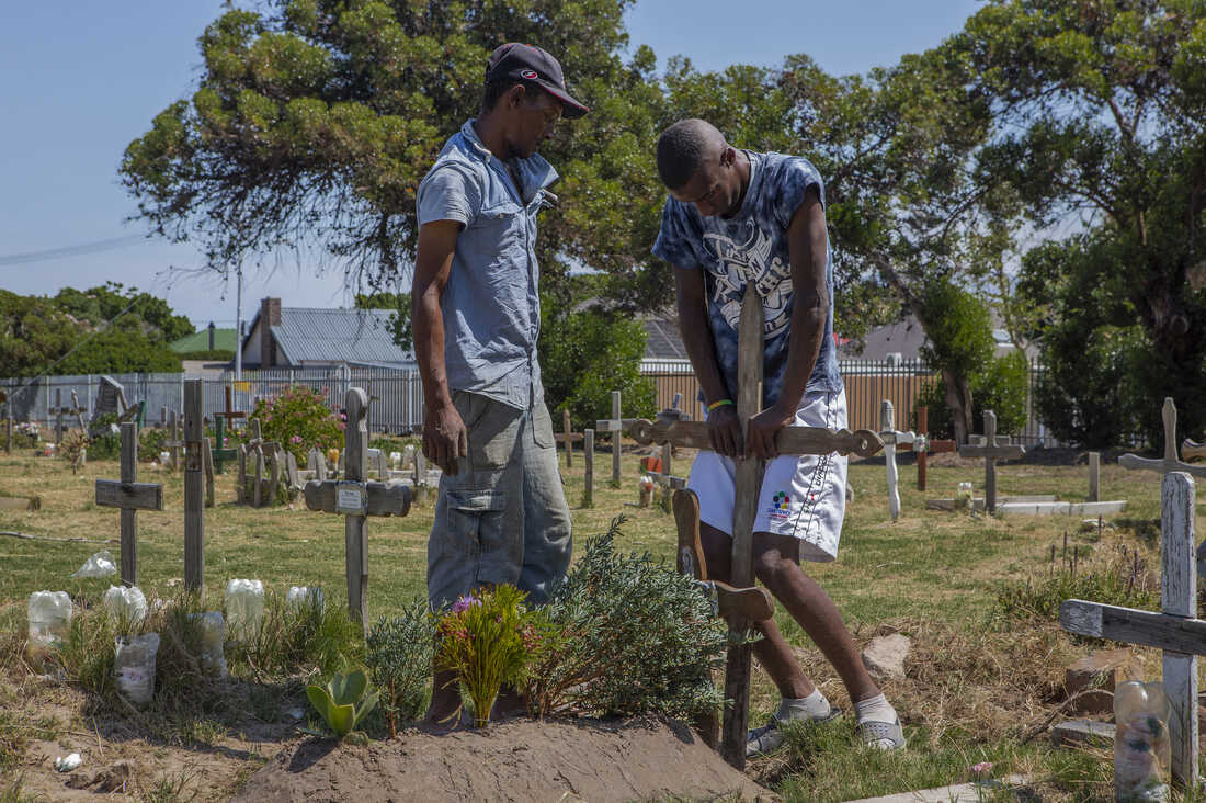 'Love from Manenberg' shows life in a community plagued by gang ...