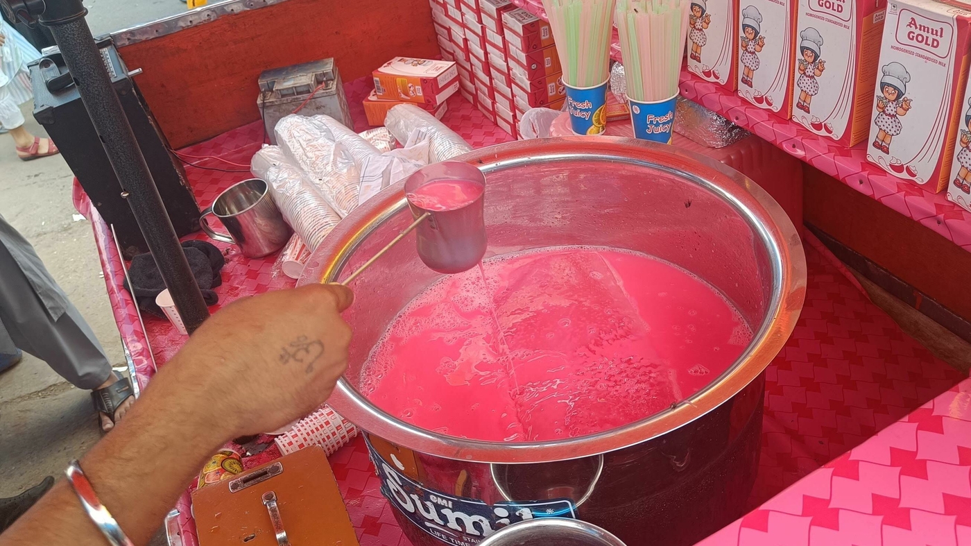 Rooh Afza is the sweet drink that quenches thirst in India, Pakistan ...