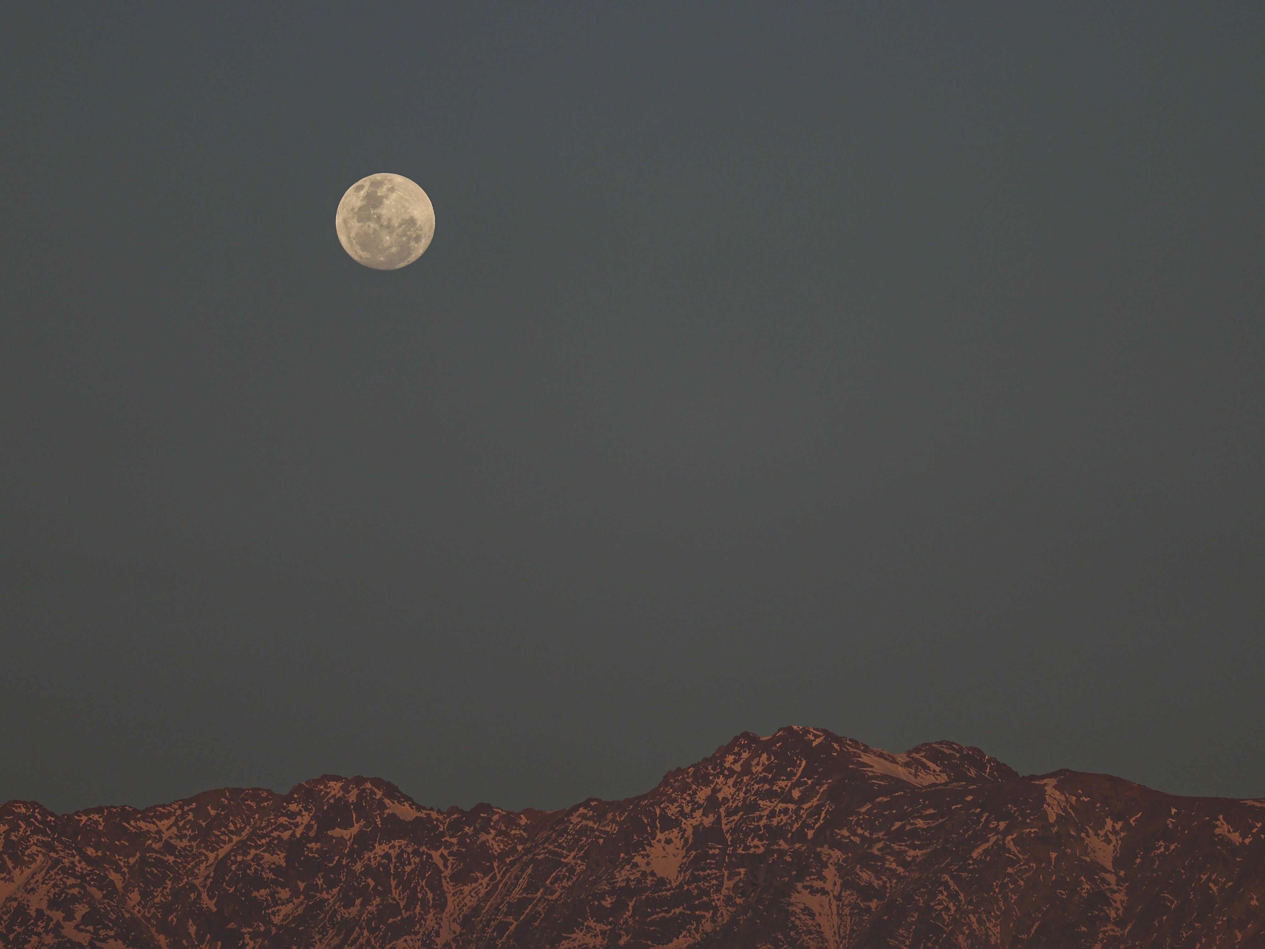 Missed last night's supermoon? Check out these stellar images from ...