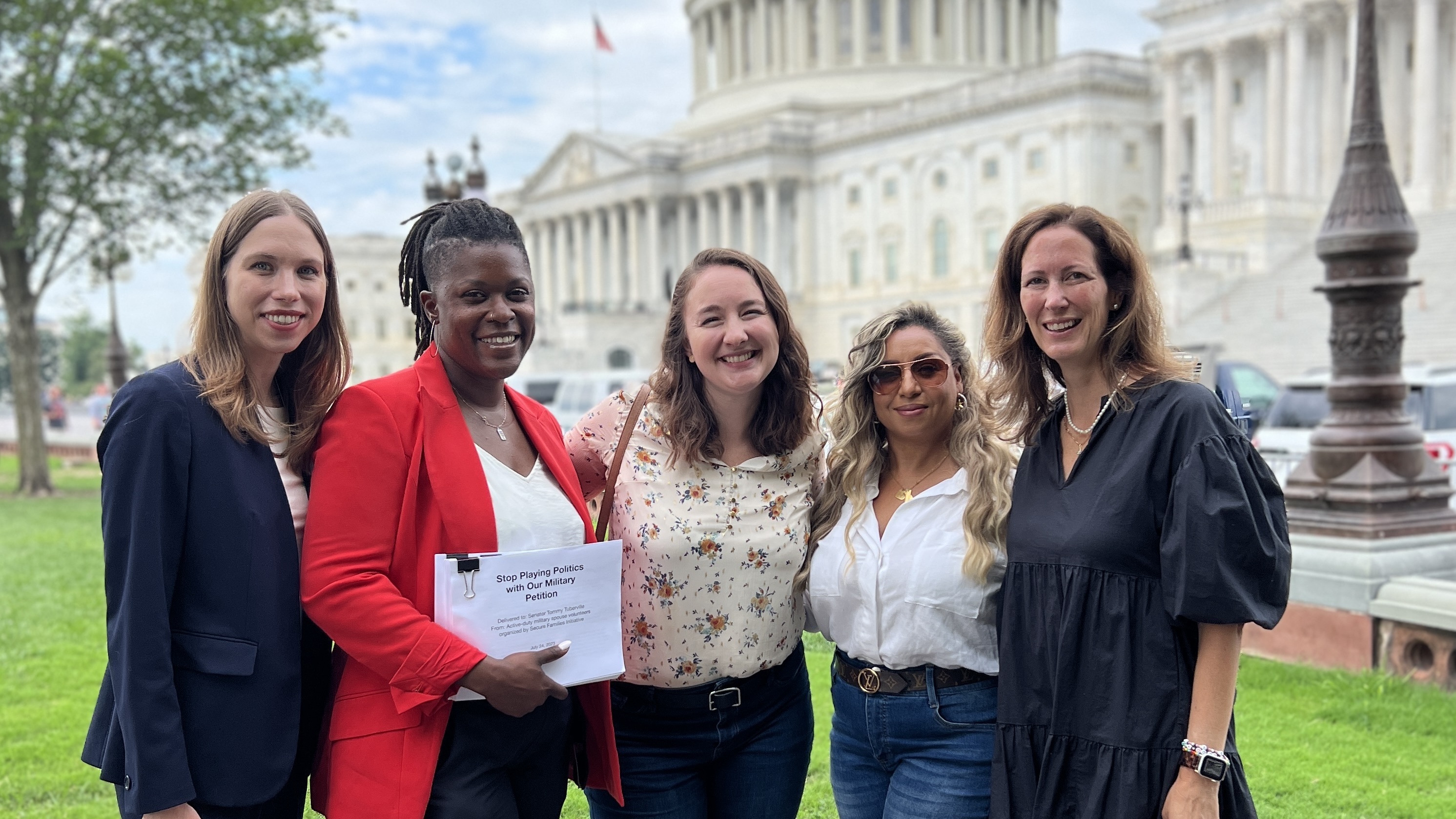 These military spouses are fighting one senator's hold on military ...