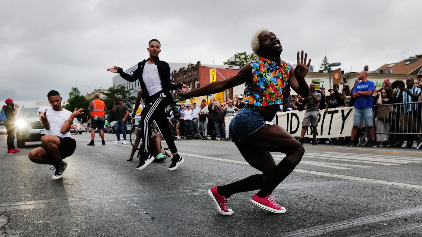 Dancer O'Shae Sibley killed for voguing to Beyoncé : NPR